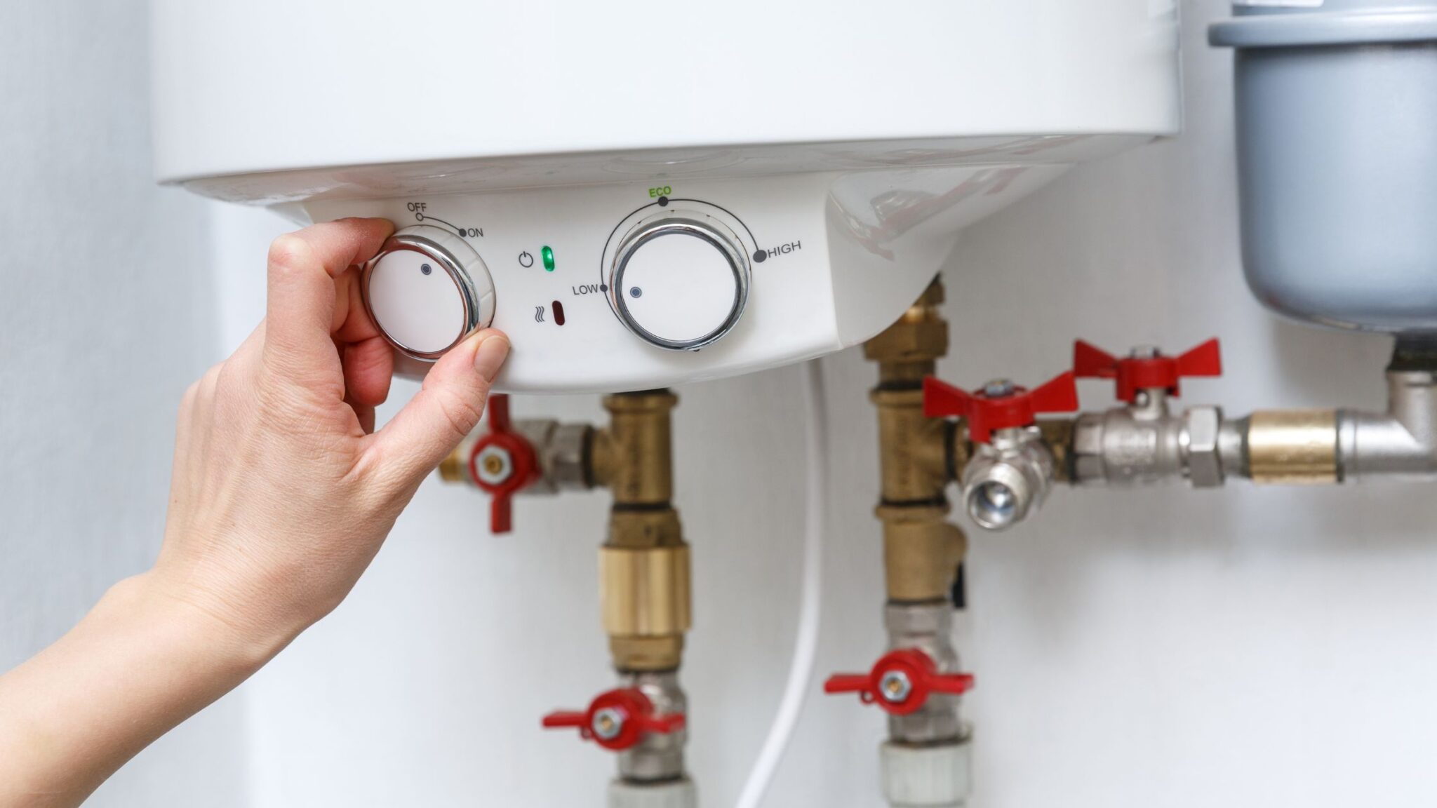 What Temperature Is Lukewarm? [All Questions Answered] (Updated May 2025)